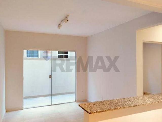 APARTAMENTO A VENDA 2 QUARTOS E QUINTAL AMPLO EM VALPARAISO/GO