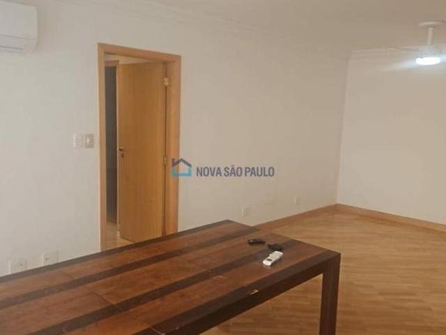 Apartamento à venda 2 quartos na Consolação