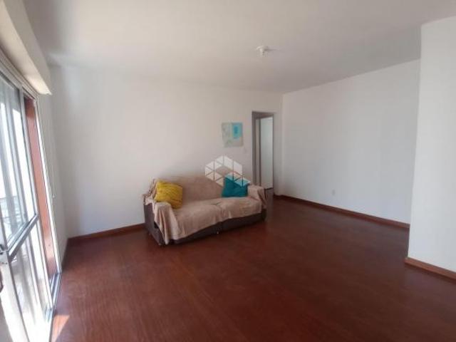 Apartamento à venda 2 quartos na Rua Floriano Peixoto no centro de Santa Maria