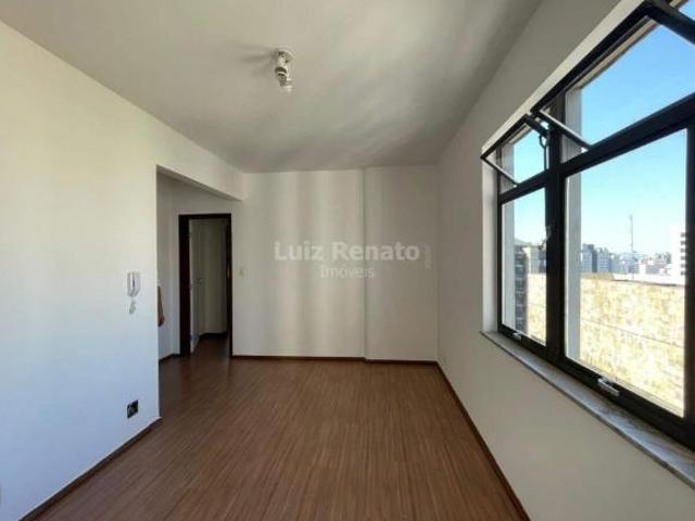 Apartamento à venda 2 quartos na Savassi