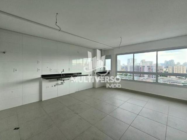 Apartamento à venda, 2 quartos no bairro Campo Grande em Santos