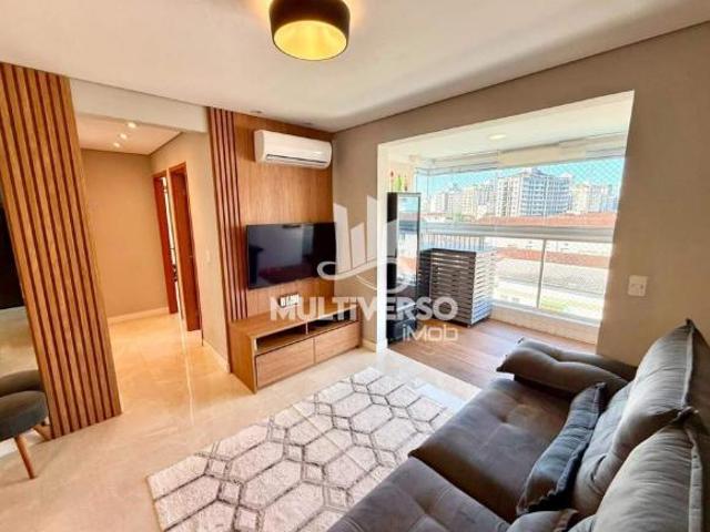 Apartamento à venda, 2 quartos no bairro Campo Grande em Santos