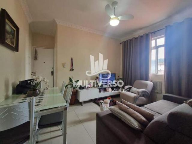 Apartamento à venda, 2 quartos no bairro Campo Grande em Santos