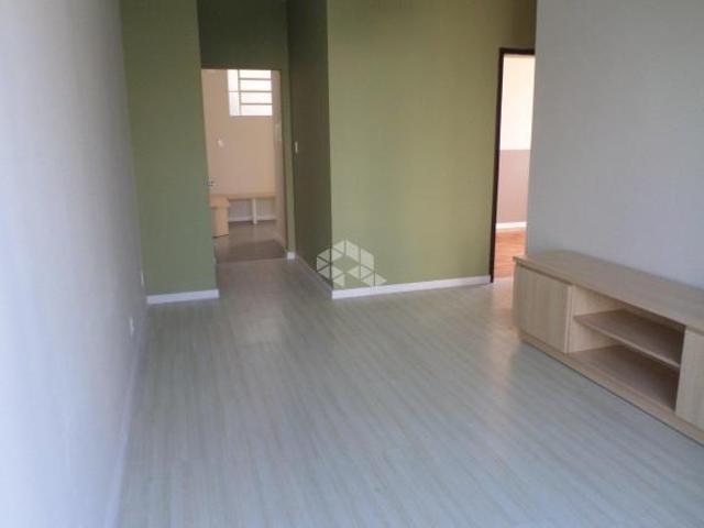 Apartamento à venda 2 quartos no bairro Auxiliadora