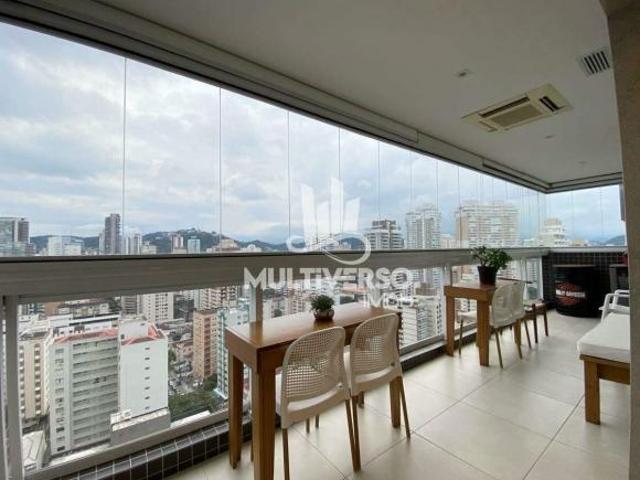 Apartamento à venda, 2 quartos no bairro Gonzaga em Santos