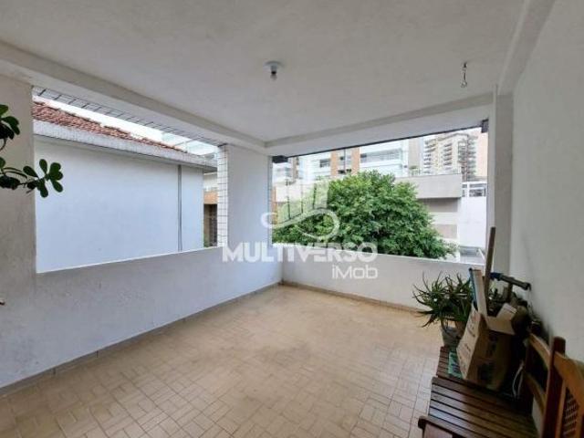 Apartamento à venda, 2 quartos no bairro Gonzaga em Santos