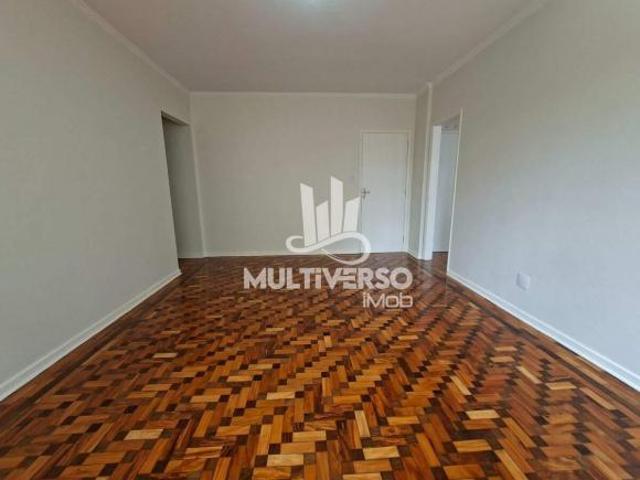 Apartamento à venda, 2 quartos no bairro Gonzaga em Santos