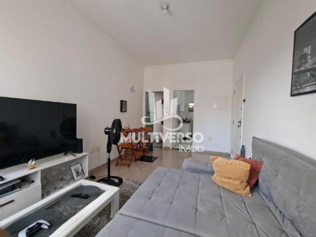 Apartamento à venda, 2 quartos no bairro Gonzaga em Santos