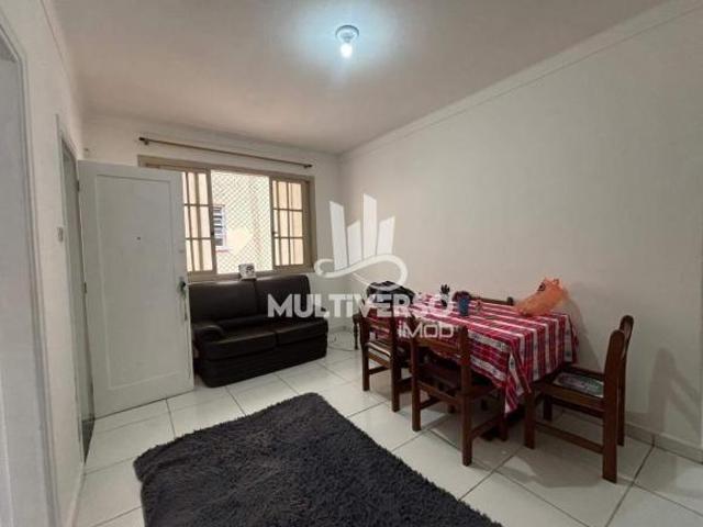 Apartamento à venda, 2 quartos no bairro Gonzaga em Santos