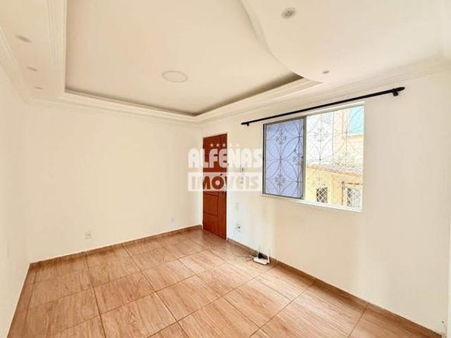 Apartamento à venda 2 quartos no Bairro GLORIA