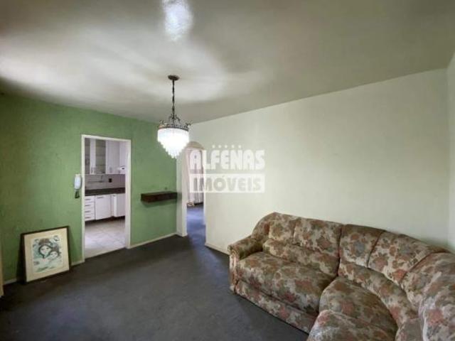 Apartamento à venda 2 quartos no Bairro Eldorado