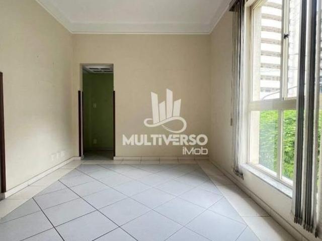Apartamento à venda, 2 quartos no bairro Itararé em São Vicente