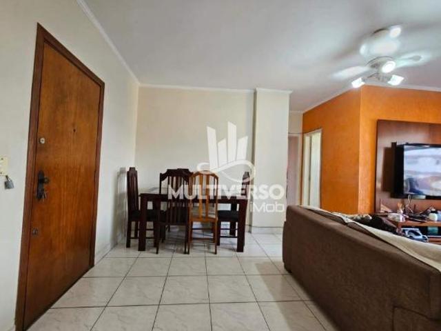 Apartamento à venda, 2 quartos no bairro Marapé em Santos