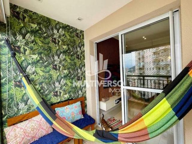Apartamento à venda, 2 quartos no bairro Marapé em Santos