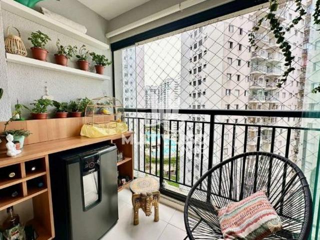 Apartamento à venda, 2 quartos no bairro Marapé em Santos