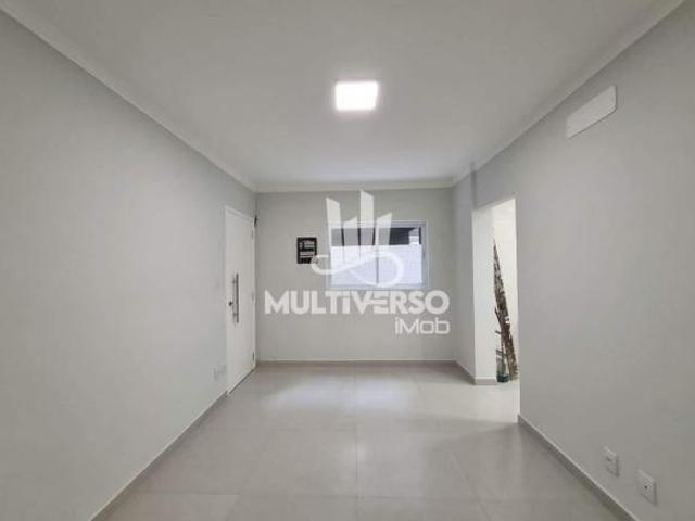 Apartamento à venda, 2 quartos no bairro Ponta da Praia em Santos