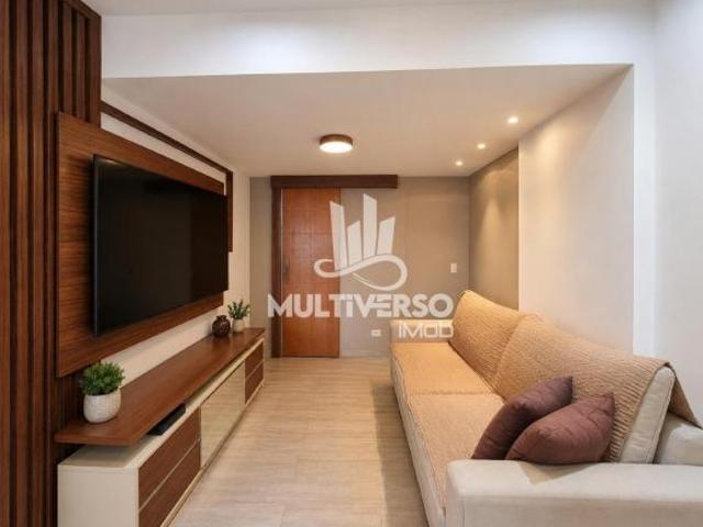 Apartamento à venda, 2 quartos no bairro Ponta da Praia em Santos