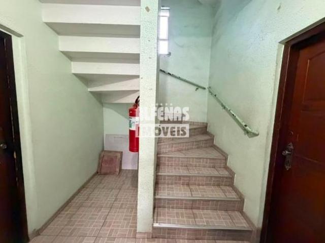 Apartamento à venda 2 quartos no Bairro Parque Riacho das Pedras 2ª Seção