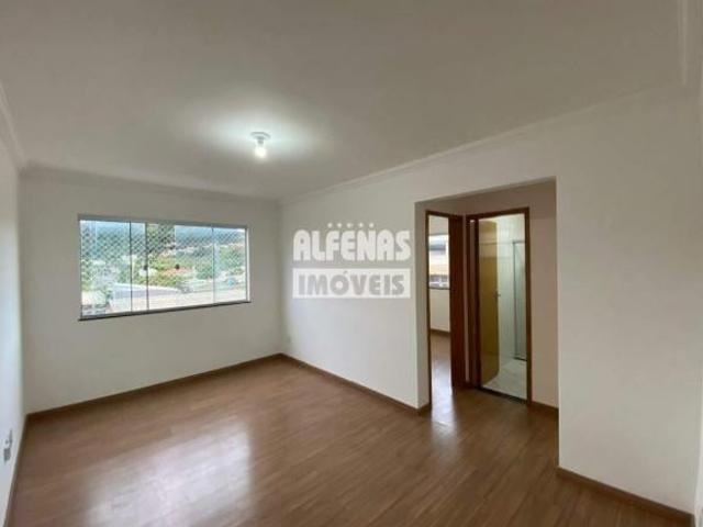 Apartamento à venda 2 quartos no Bairro PETROLANDIA