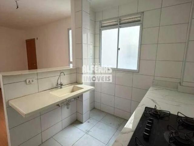 Apartamento à venda 2 quartos no Bairro TRES BARRAS