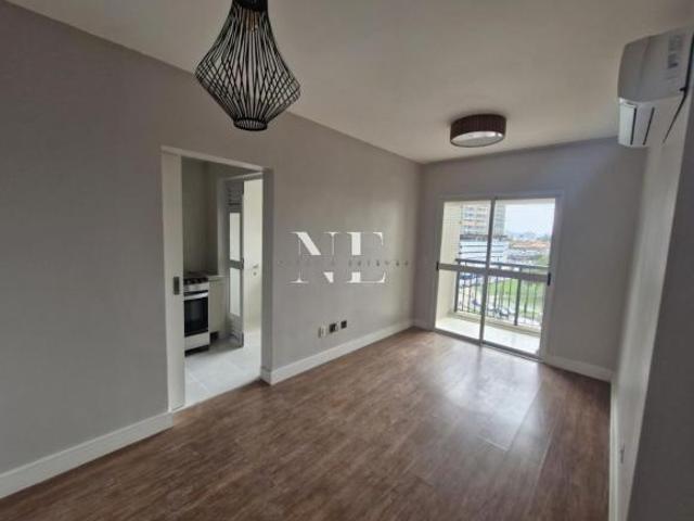 Apartamento à venda 2 quartos no Gonzaga em Santos