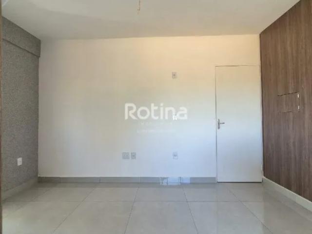 Apartamento à venda, 2 quartos, Novo Mundo Uberlândia/MG Rotina Imobiliária