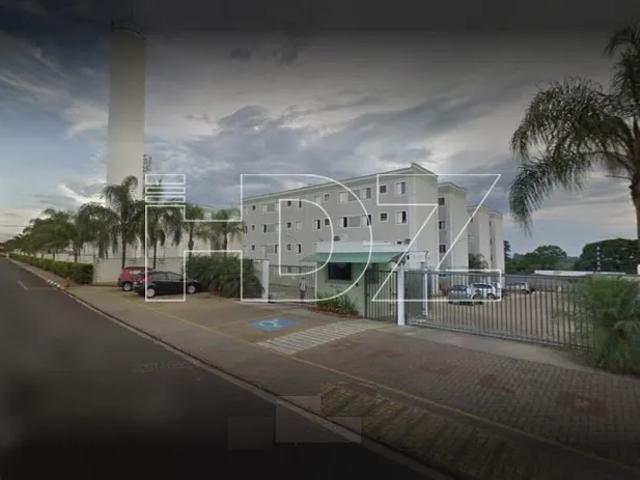 Apartamento à venda 2 quartos, Araraquara/SP