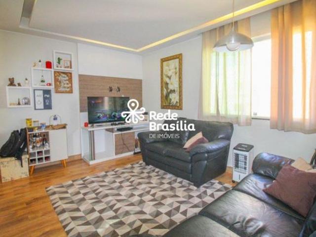 Apartamento à venda, 2 quartos, reformado, Cruzeiro Novo