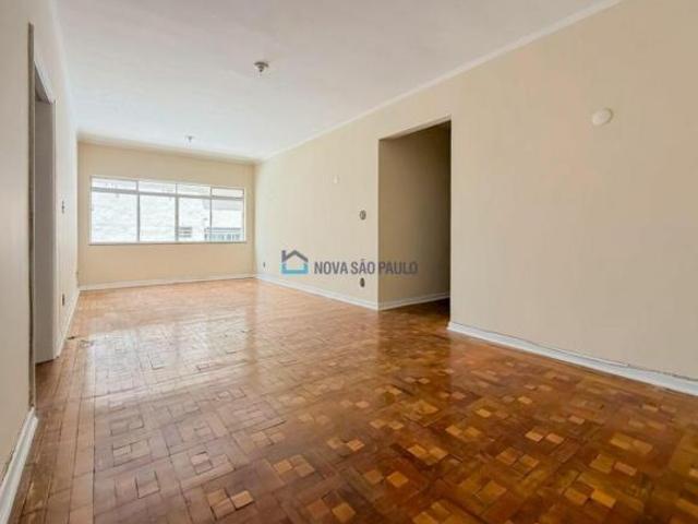 Apartamento à venda 2 quartos sem vaga na Vila Mariana