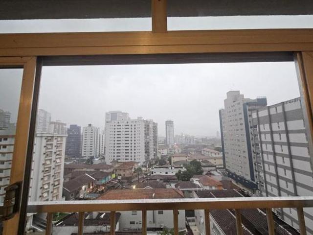 Apartamento à venda, 2 quartos sendo 1 suíte, a 400metros da Praia no bairro Boqueirão Santos/SP