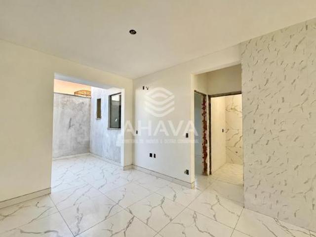 Apartamento à Venda, 2 Quartos sendo 1 Suíte, 77m²