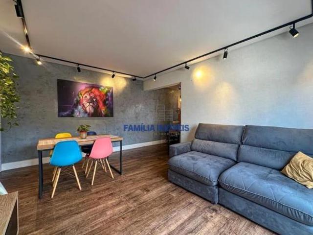 Apartamento à venda 2 quartos suíte vaga Lazer Embaré Santos/SP
