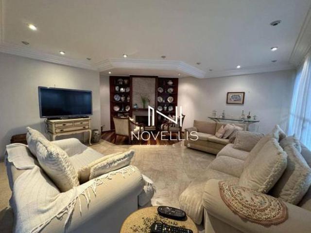 Apartamento à venda, 350 m² por R$ 2.300.000,00 Vila Adyana São José dos Campos/SP