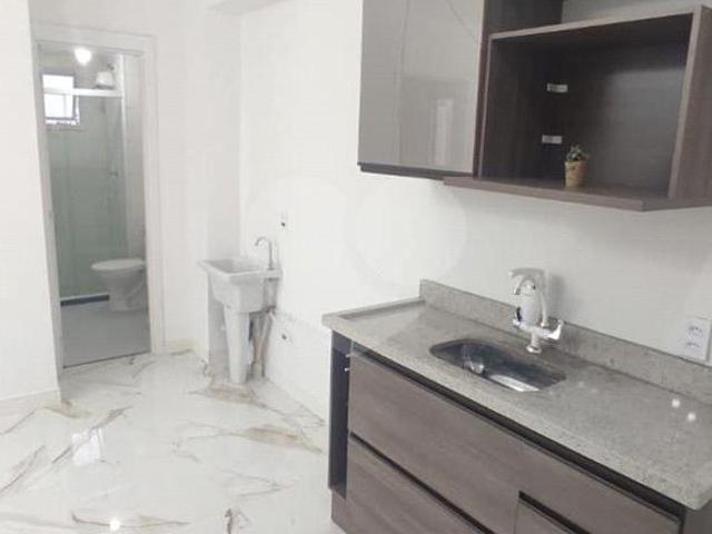 APARTAMENTO À VENDA 35 m² COM 2 QUARTOS NA BARRA FUNDA