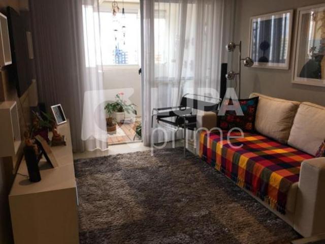 Apartamento á Venda, 3 dormitórios, 02 Vagas no Bairro Santana