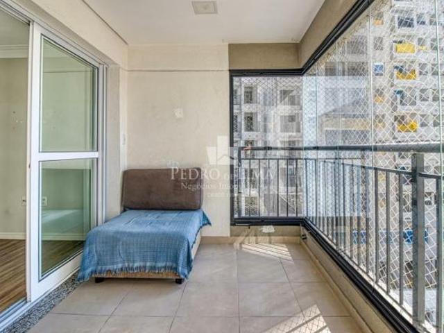 Apartamento a venda 3 dormitórios, 1 suíte, 1 vaga. Condomínio Universo Tatuapé Estrela