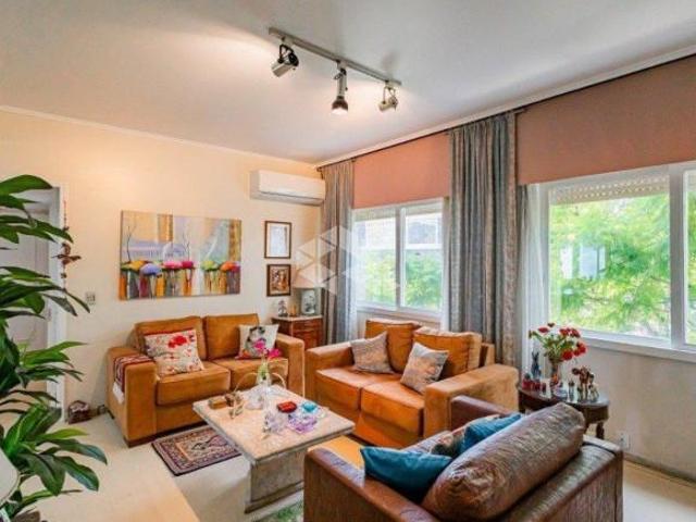 Apartamento à venda, 3 dormitórios, 1 suíte, 1 vaga de garagem, elevador, rua Dona Laura, bairro Moi