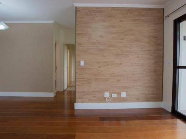 Apartamento à venda, 3 dormitórios 1 suíte, 2 vagas com terraço, Planta muito bem distribuida, Vila