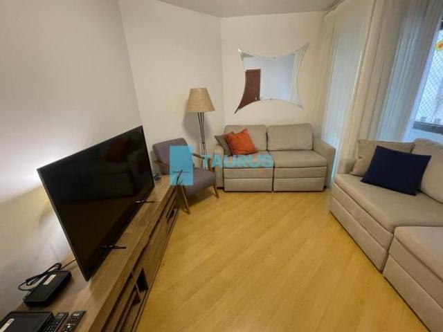 Apartamento à venda, 3 dormitórios, 1 suíte, 2 vagas, 125m², Moema