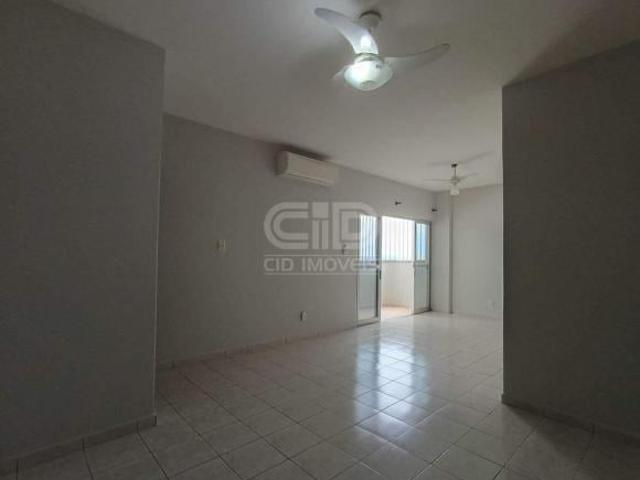 Apartamento à venda 3 dormitórios 1 suíte bairro Miguel Sutil