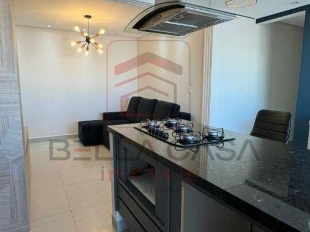 Apartamento a venda 3 dormitórios 1 suíte e 2 vagas ao lado metrô Vila Prudente