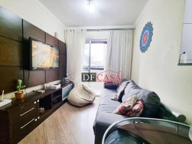 Apartamento à Venda. 3 dormitórios 1 suíte, Sacada, 1 Vaga de Garagem, Penha