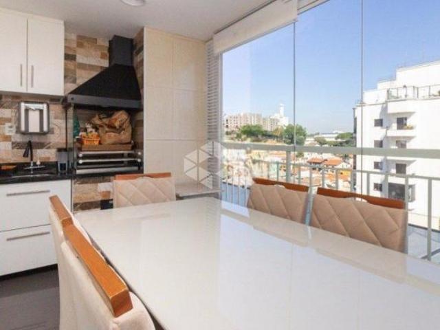 Apartamento à venda 3 dormitórios, 2 vagas com varanda gourmet em Santa Teresinha