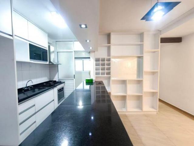 Apartamento à venda, 3 dormitórios e 72m², Jardim Sabará São Paulo