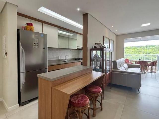 Apartamento à venda, 3 dormitórios e 81m², Jardim Marajoara SP