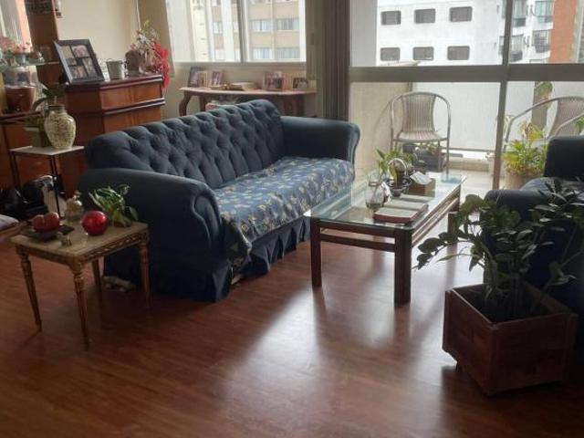 Apartamento à venda, 3 dormitórios e 142 m², Moema São Paulo