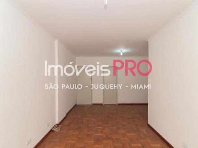 Apartamento à Venda 3 dormitórios Itaim