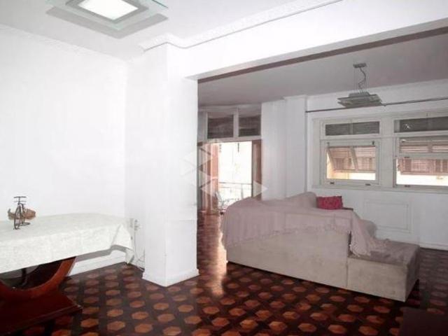 Apartamento à Venda, 3 Dormitórios, Sacada, 1 vaga de garagem na Rua Duque de Caxias, Centro Históri