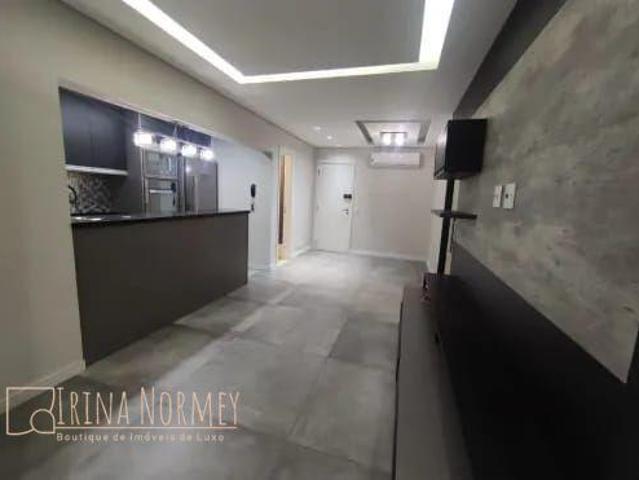 Apartamento á venda 3 dormitorios sendo 1 suite no Bairro Ceramica, São Caetano do Sul/SP