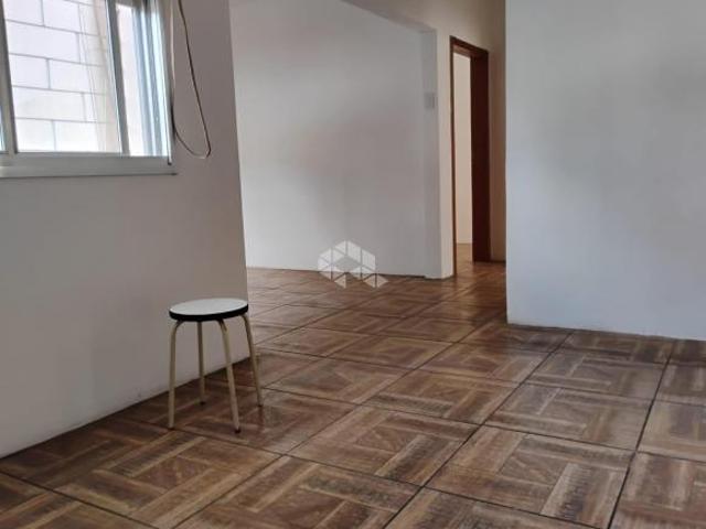 Apartamento à venda, 3 dormitórios, vaga de garagem, próximo a INSS, bairro Santo Antônio, Porto Ale